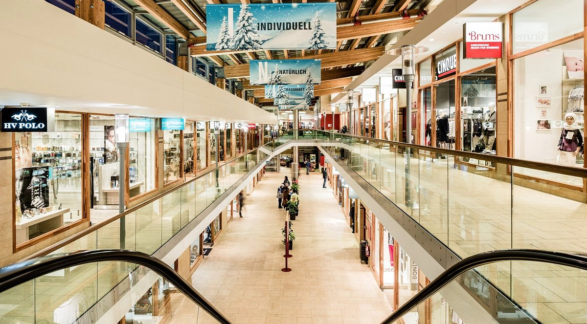 Hà Nội đề xuất địa điểm xây dựng trung tâm outlet